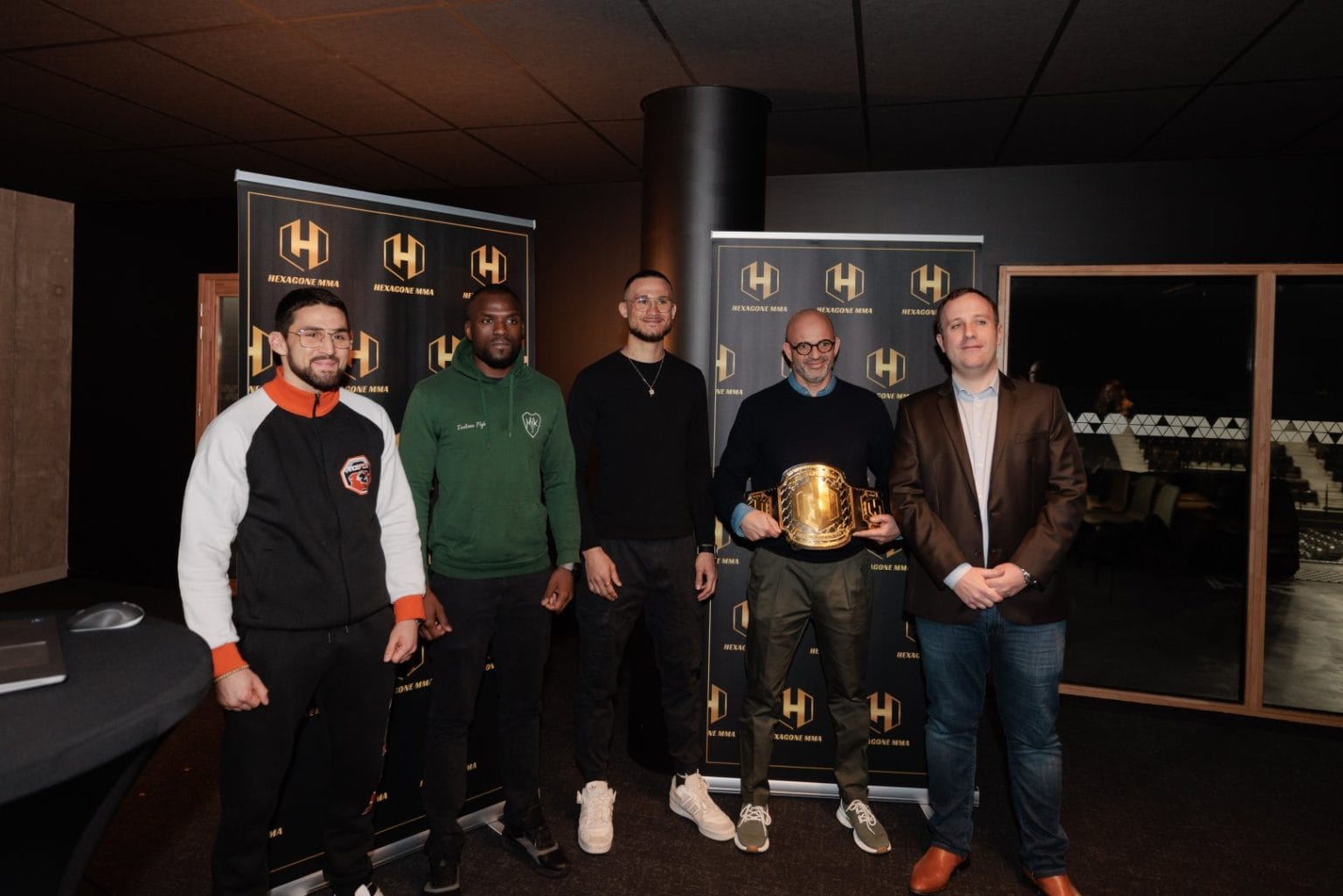 HEXAGONE MMA 7 : deux titres mondiaux en jeu à Poitiers, et un premier ...